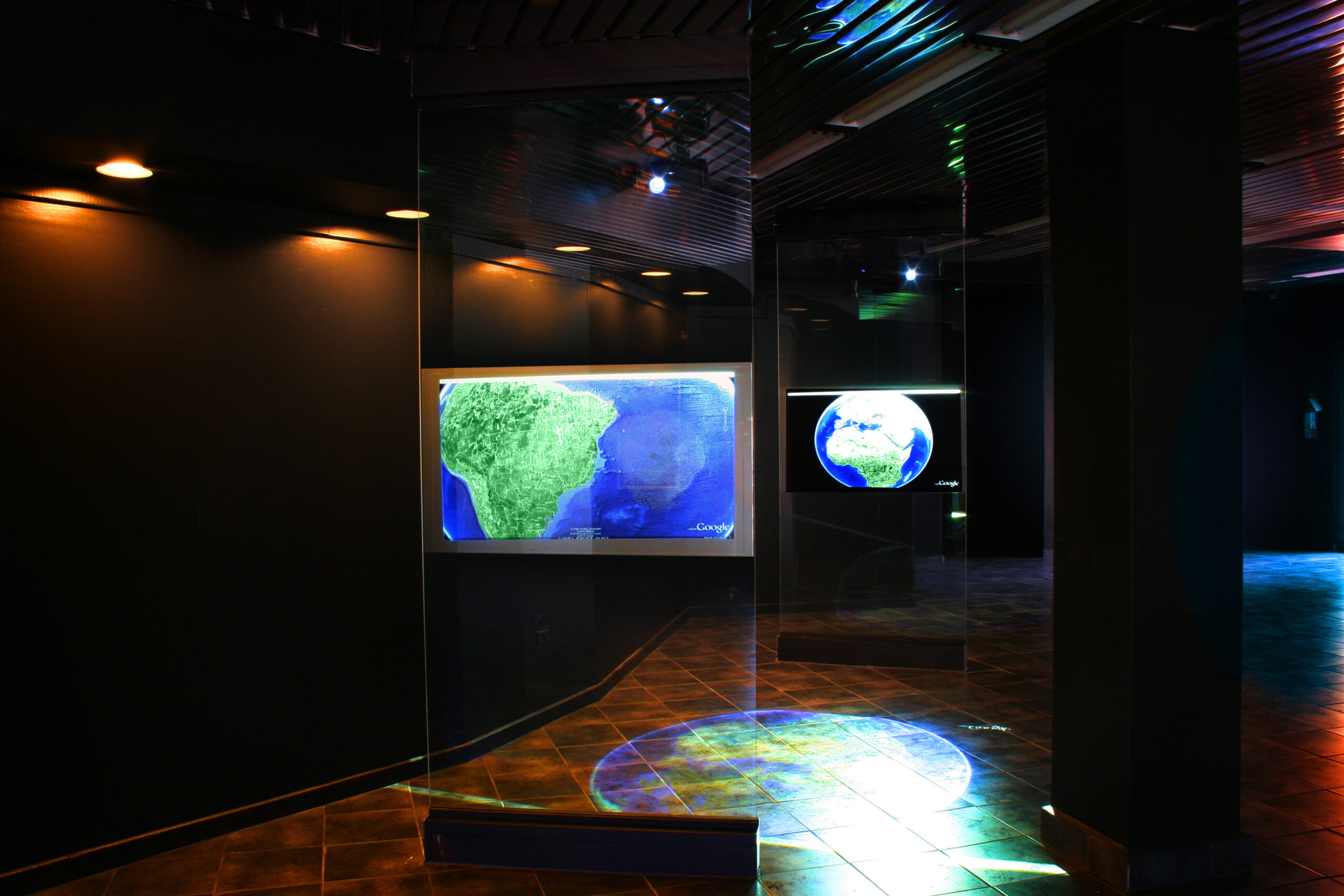 DualView Intrigue Projection Film - Screen Solutions International ...